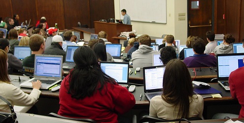 Laptop Sales Rise As The Students Return